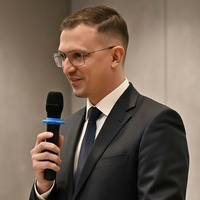 Maxime - Chef de la section contrôle de gestion - Civils de la défense ...