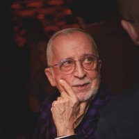 Patrick Vajda - Courtier d'assurance - XAW SPORTS | My Job Glasses Expert